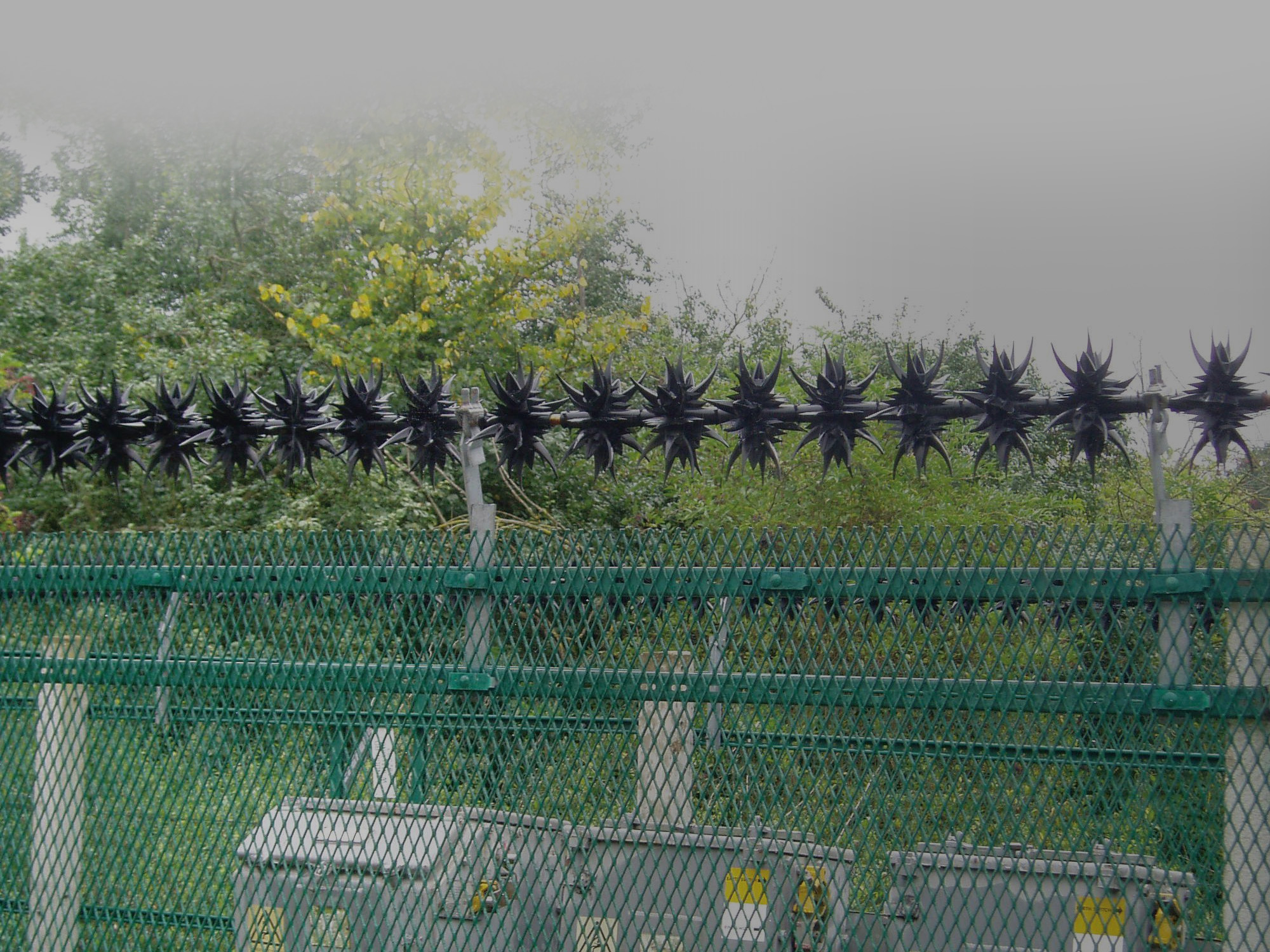 Raptor Anti-Scaling Barrier | Maximum Perimeter Security